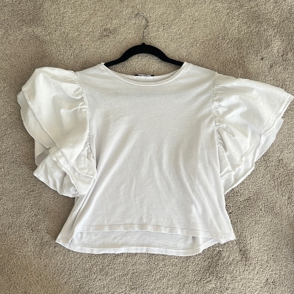 Zara | Tops | Zara White Ruffle Sleeve Top | Poshmark